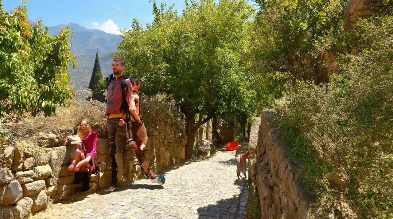 Armenia Adventures: 10 Unforgettable Experiences to Enjoy Armenia Adventures: 10 Unforgettable Experiences to Enjoy